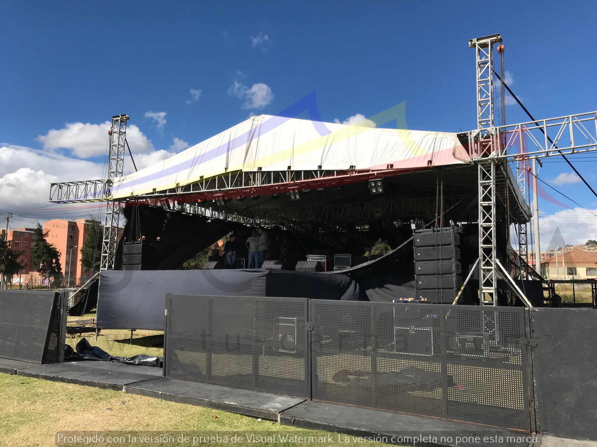 Alquiler de tarimas para eventos Bogota, Tarimas truss, tarimas ...